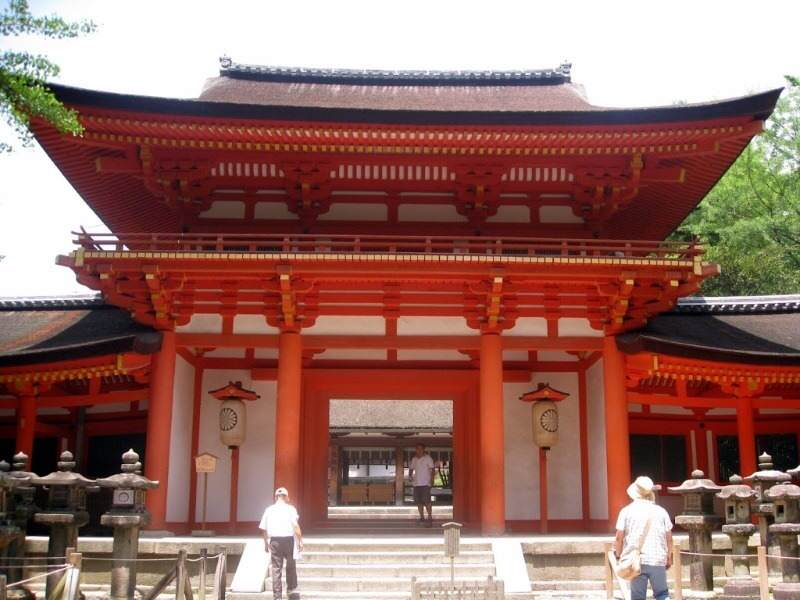 Kasuga Taisha: sanctuaire shinto à Nara - Fascinant Japon